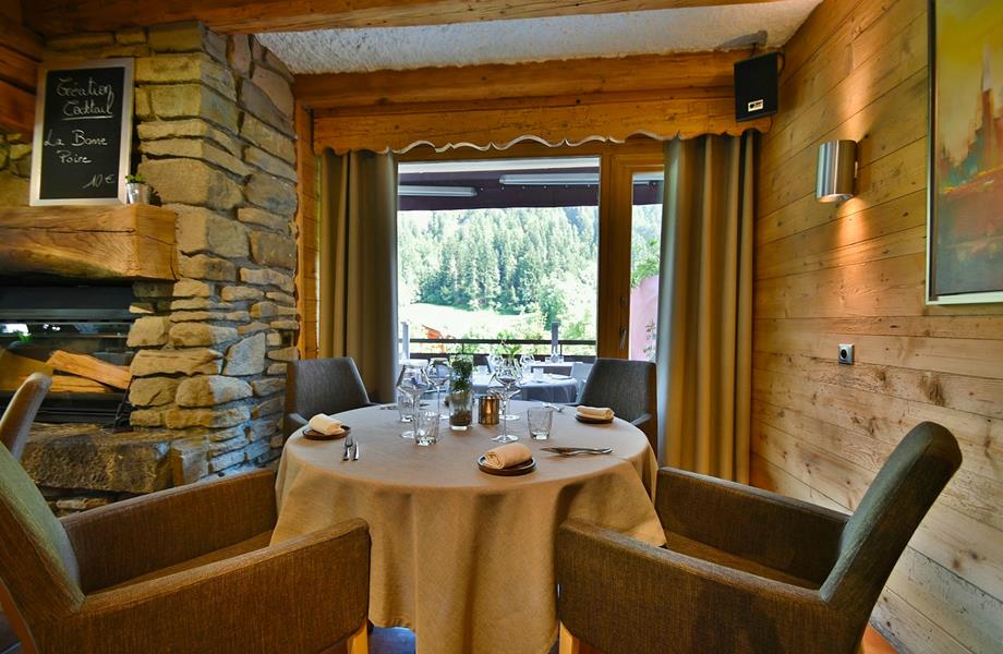 Confins des Sens, Restaurant