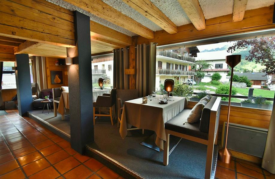 Confins des Sens, Restaurant