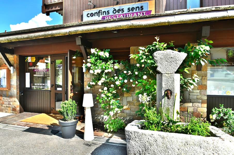 Confins des Sens, Restaurant